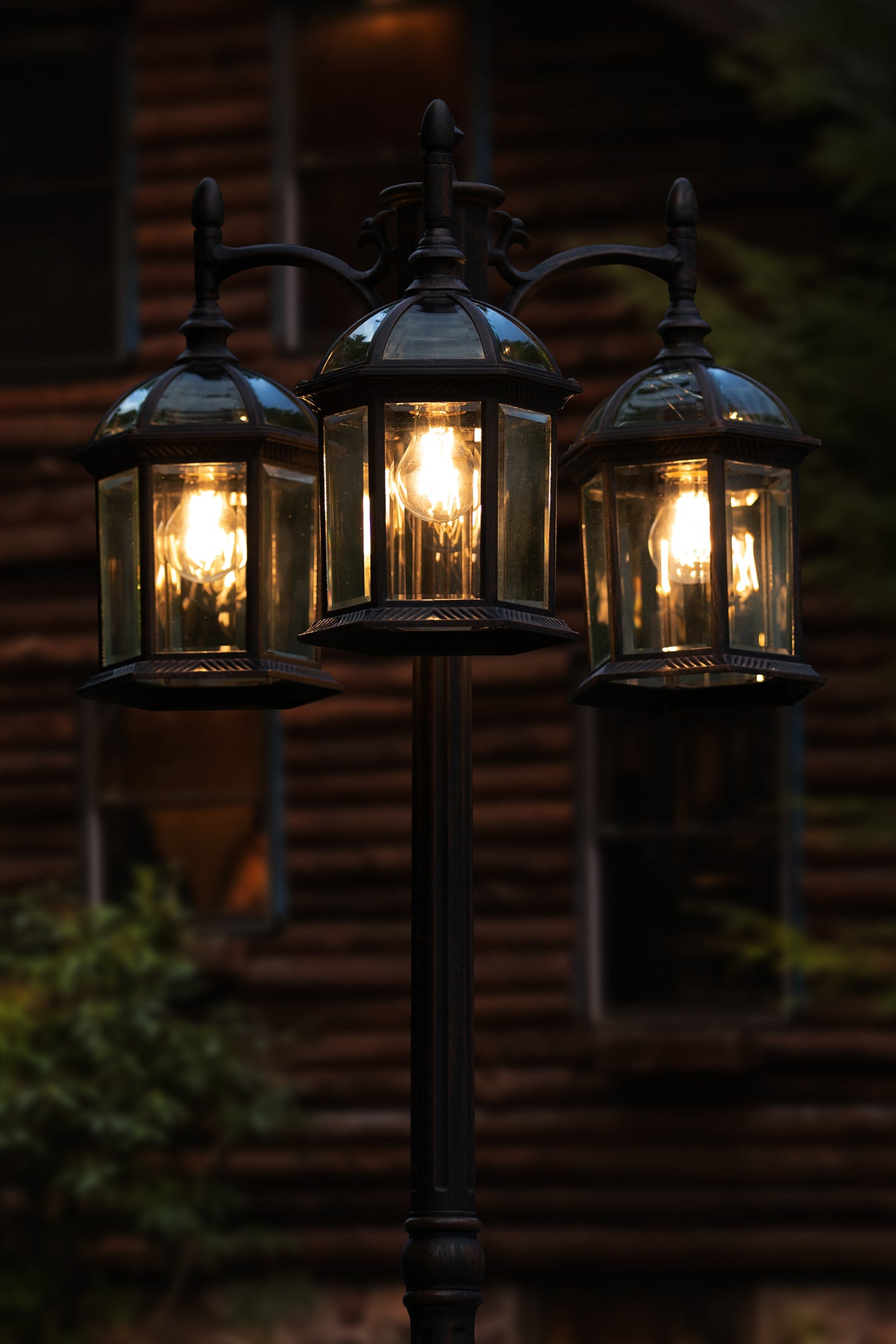 LUTEC-HIGH POST 3-Head LED Outdoor Hard Wired Street Light